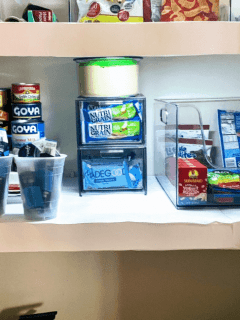 Simple & affordable solution for wire shelf: Pantry makeover edition